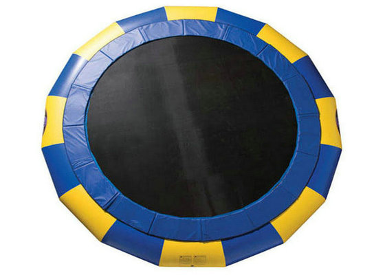 Multi Size Leak - proof Inflatable Floating Trampoline In Water Park 6 Years Warranty